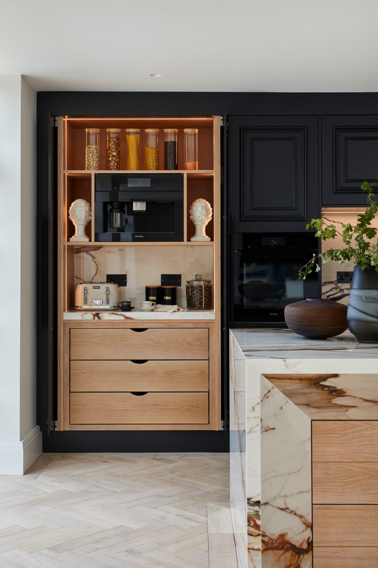 Luxury Kitchen Showroom Kensington - Daniel George Kitchens